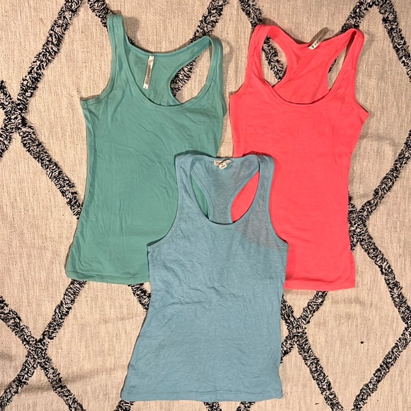 Tops | 3 Razorback Tanks Bozzolo And Zenana Size S | Poshmark